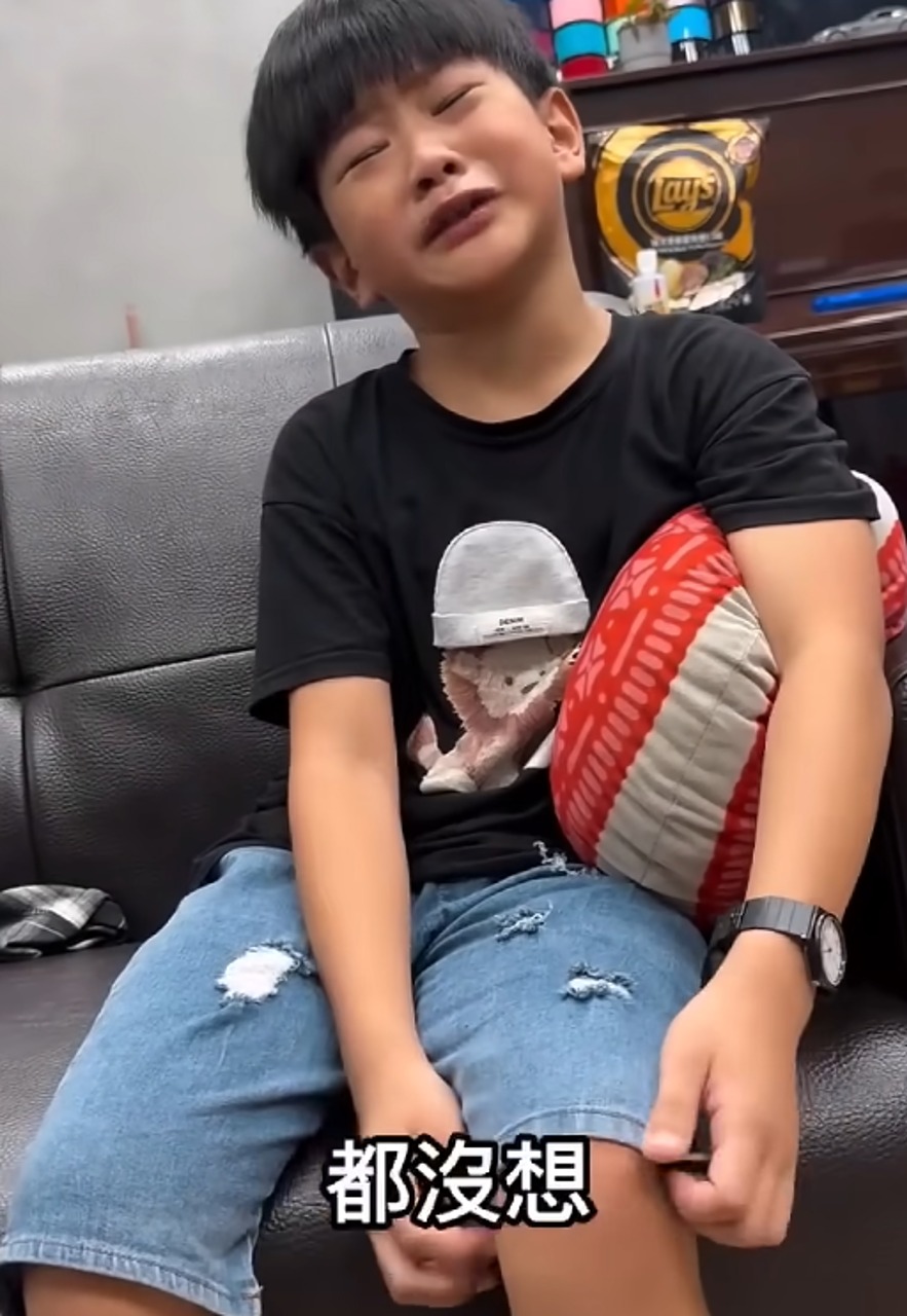 爸喊沒錢帶兒打保齡球 兒激動嗆1句 超爆笑XD | 4Gamers